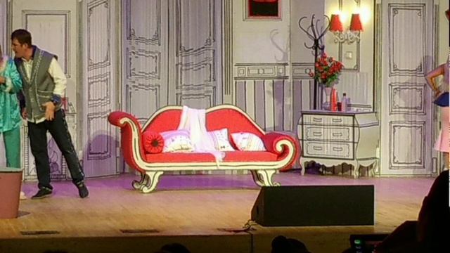 Фотоподборка со спектакля М.Камолетти «Любовники по выходным» из ДК им. А. В. Ухтомского.