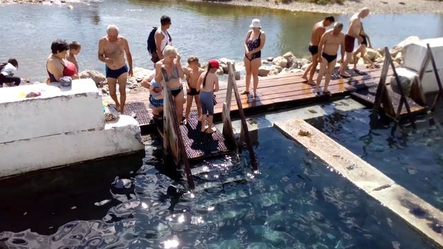 КРАСНОУСОЛЬСК Купание в Монастырском источнике