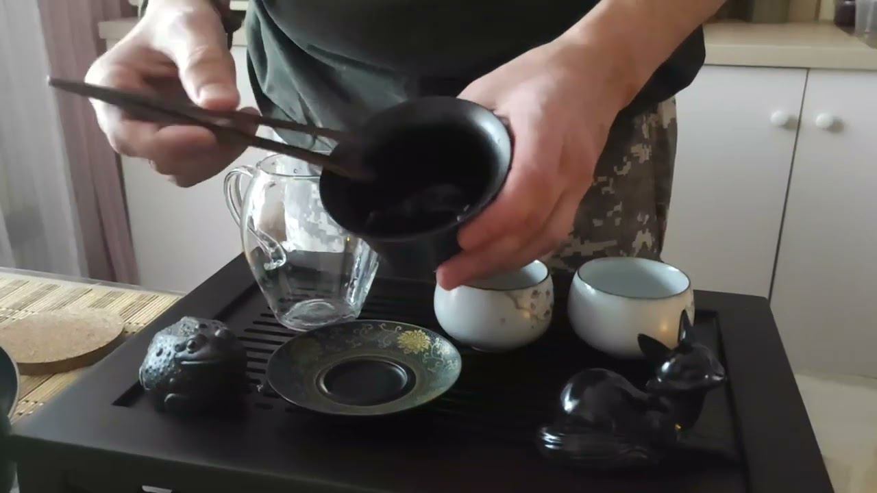 Варим шу пуэр...Старые чайные головы Лао Ча Тоу.