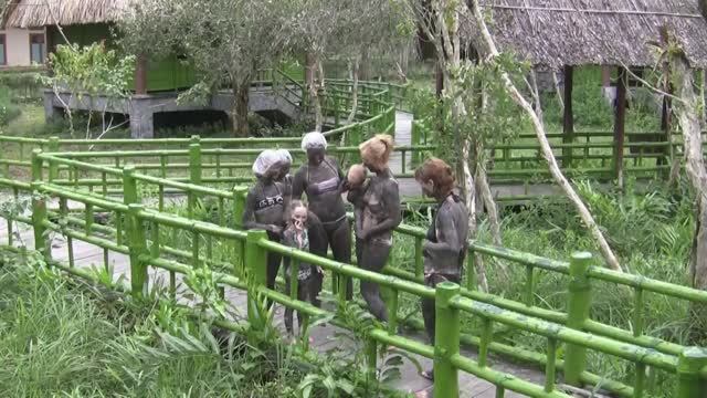 Вьетнам Горячие источники Бинь Чау.mp4