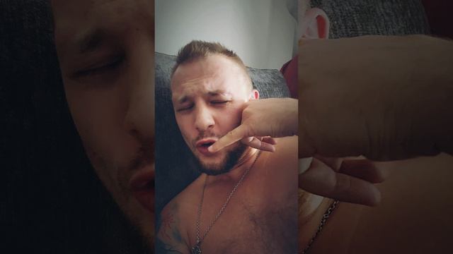 Митинька купи мне АЙФОН.mp4