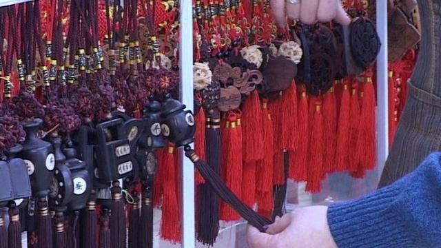 Китай - Суйфэньхэ. Форум политпартий.
Открытие выставки лучших товаров.