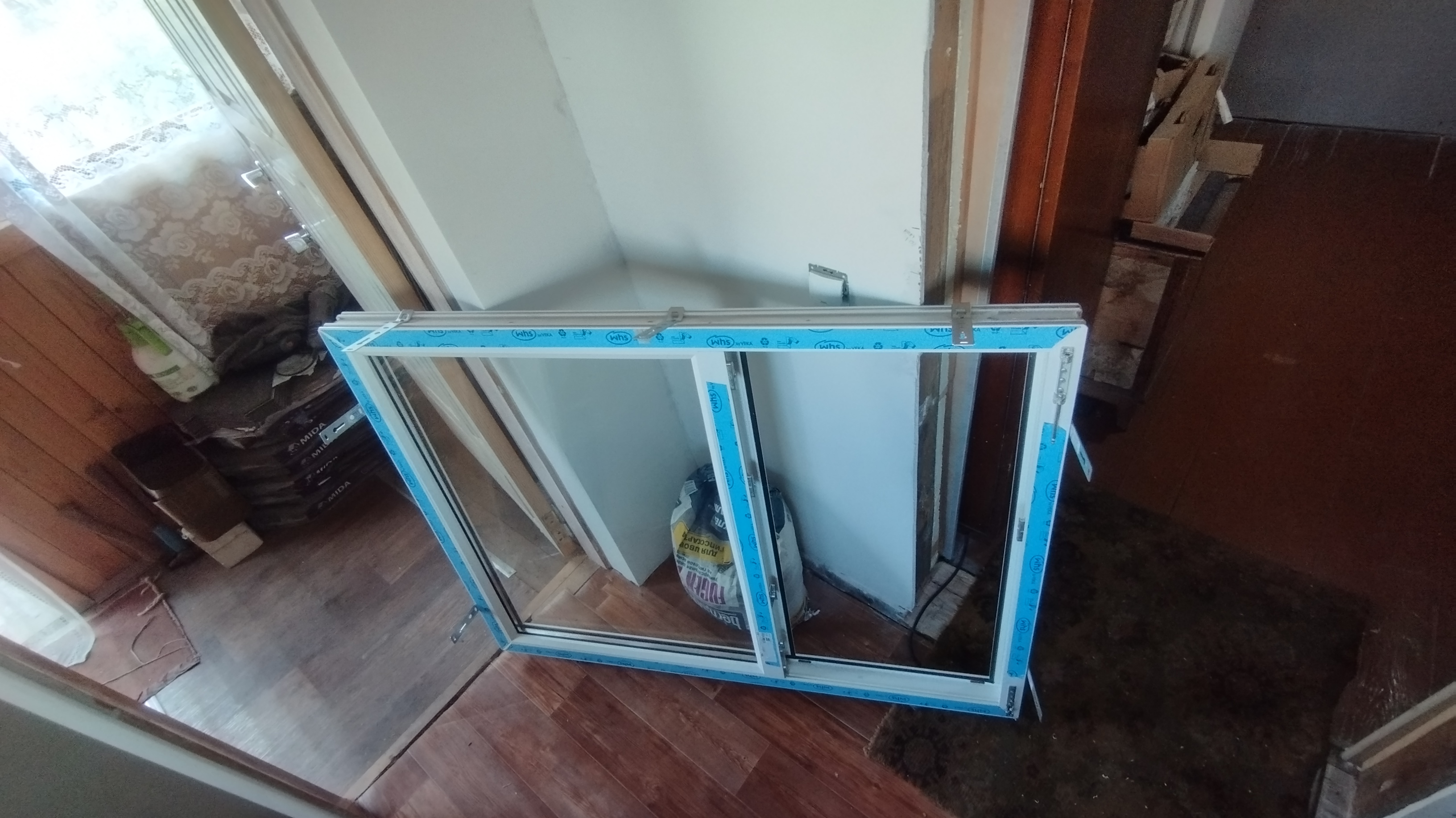 #Дача #2023 Ремонт дачного дома (2021-2023) #2. Стены, электропроводка, установка окна