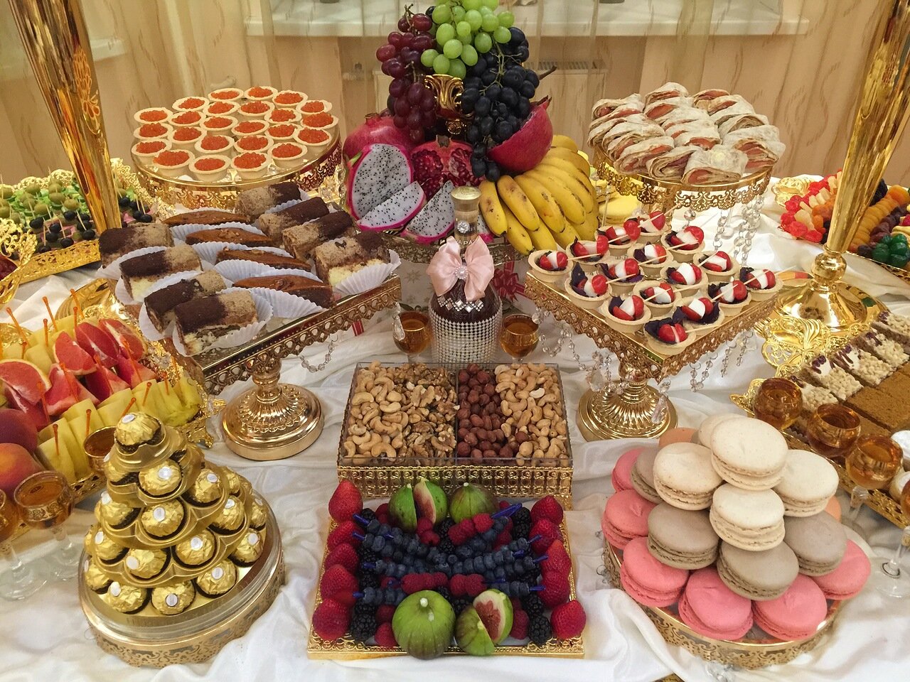 Фуршет в Москве на свадьбу от свадебного организатора Армины БРУМ +79773018815 @armina_broom