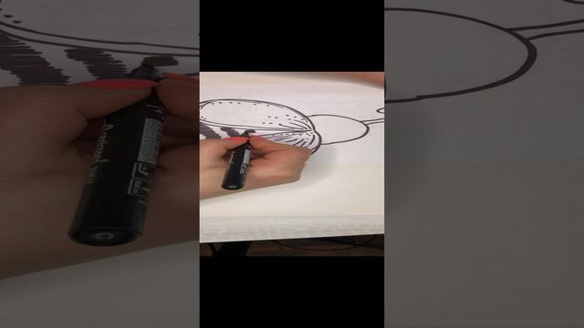 Рисуем пчёлку со спины?