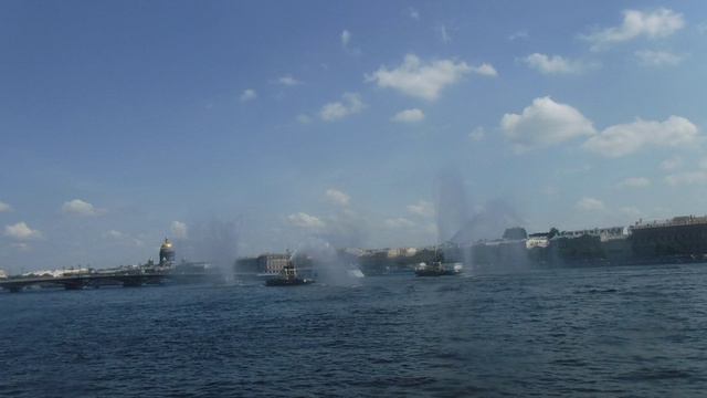 Завершение танца буксиров Вихревой", "Сестрорецк" и "Павловск"