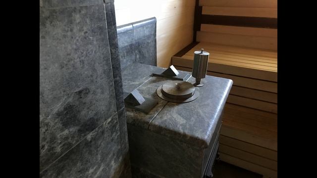 Баня в доме из клееного бруса.