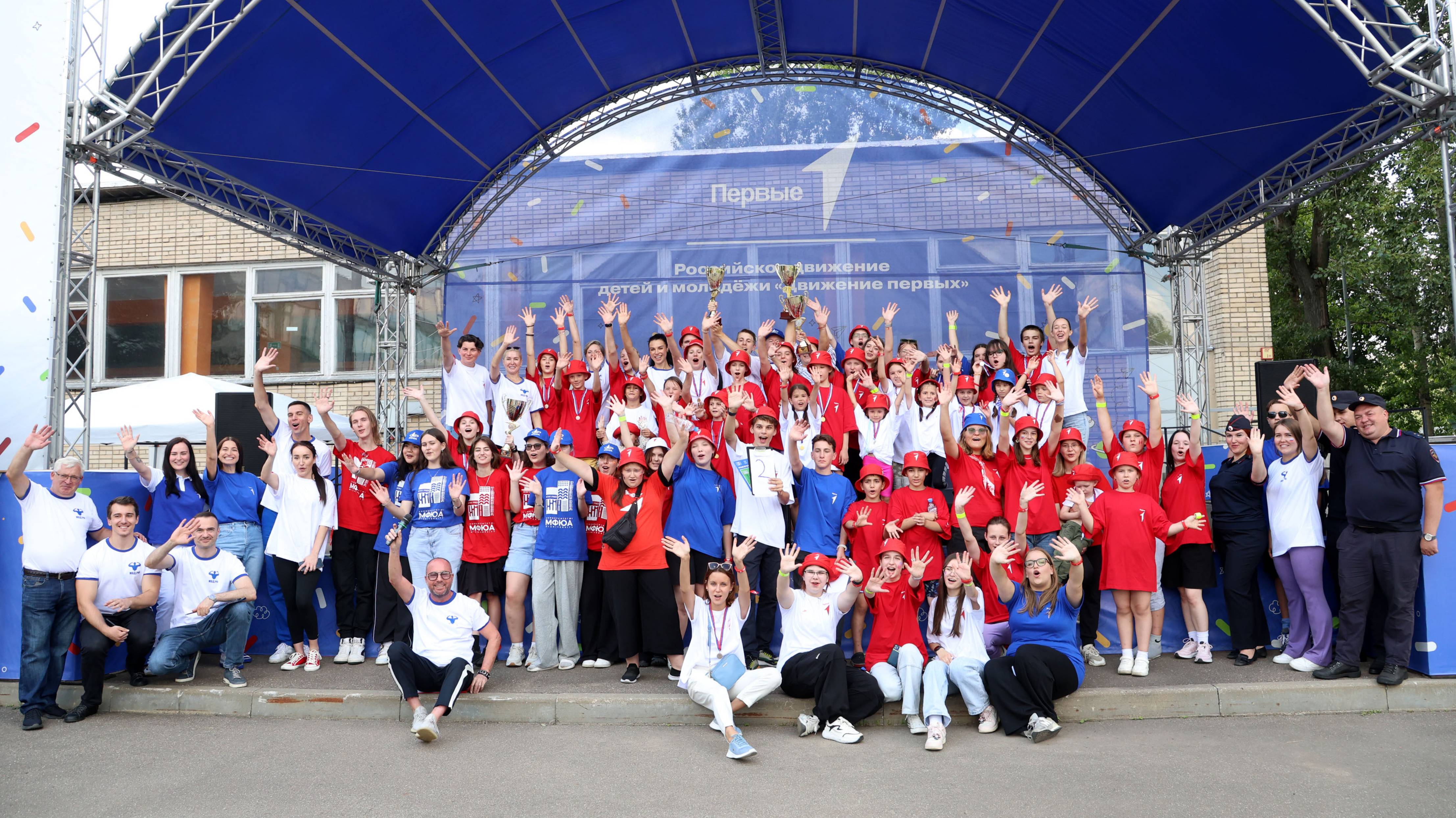 В Москве состоялась всероссийская акция «Зарядка со стражем порядка»