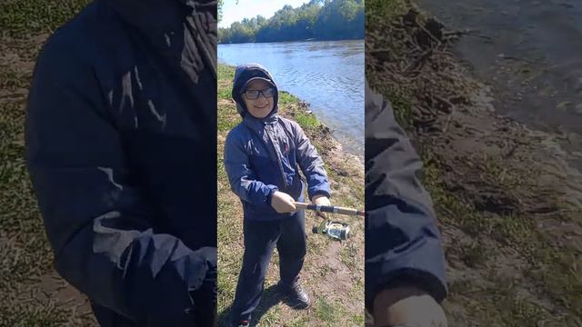 #Shorts Ловись рыбка большая и маленькая
