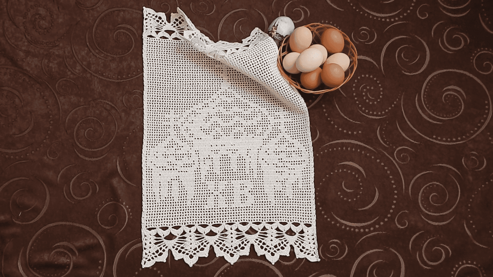 Пасхальная салфетка.