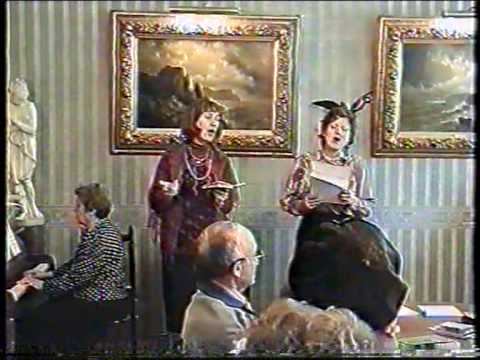 "Красный сарафан" (запись 2000 г.). Поют Людмила Титова и Лидия Васильева.