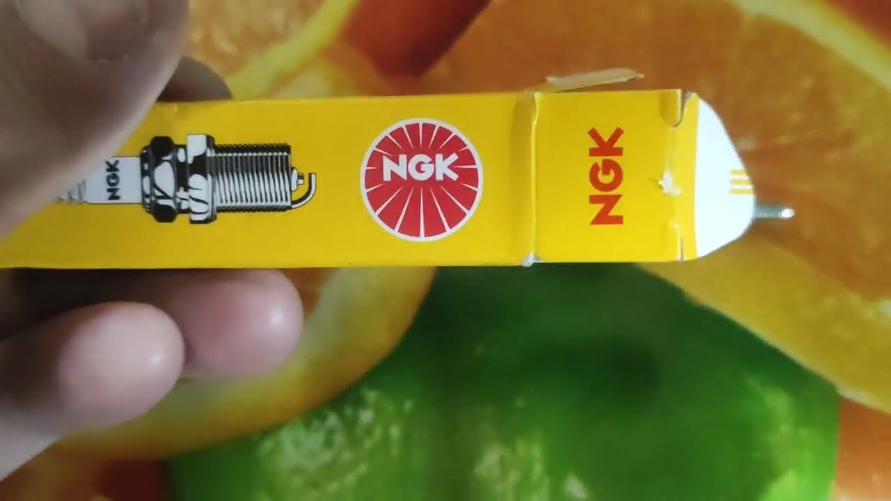 мопед Кольт. свечи зажигания.