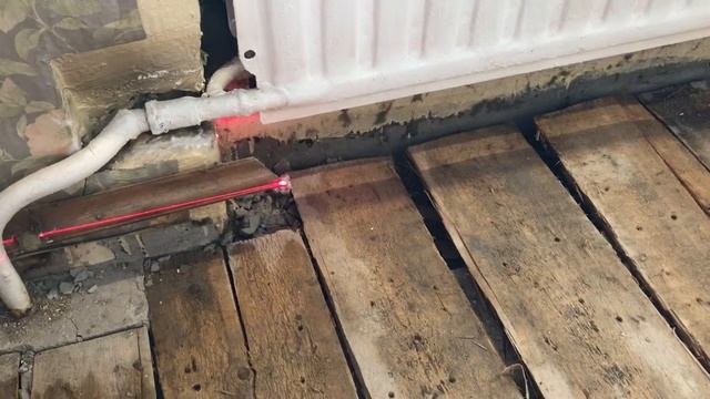 Как выровнять деревянный пол в квартире своими руками