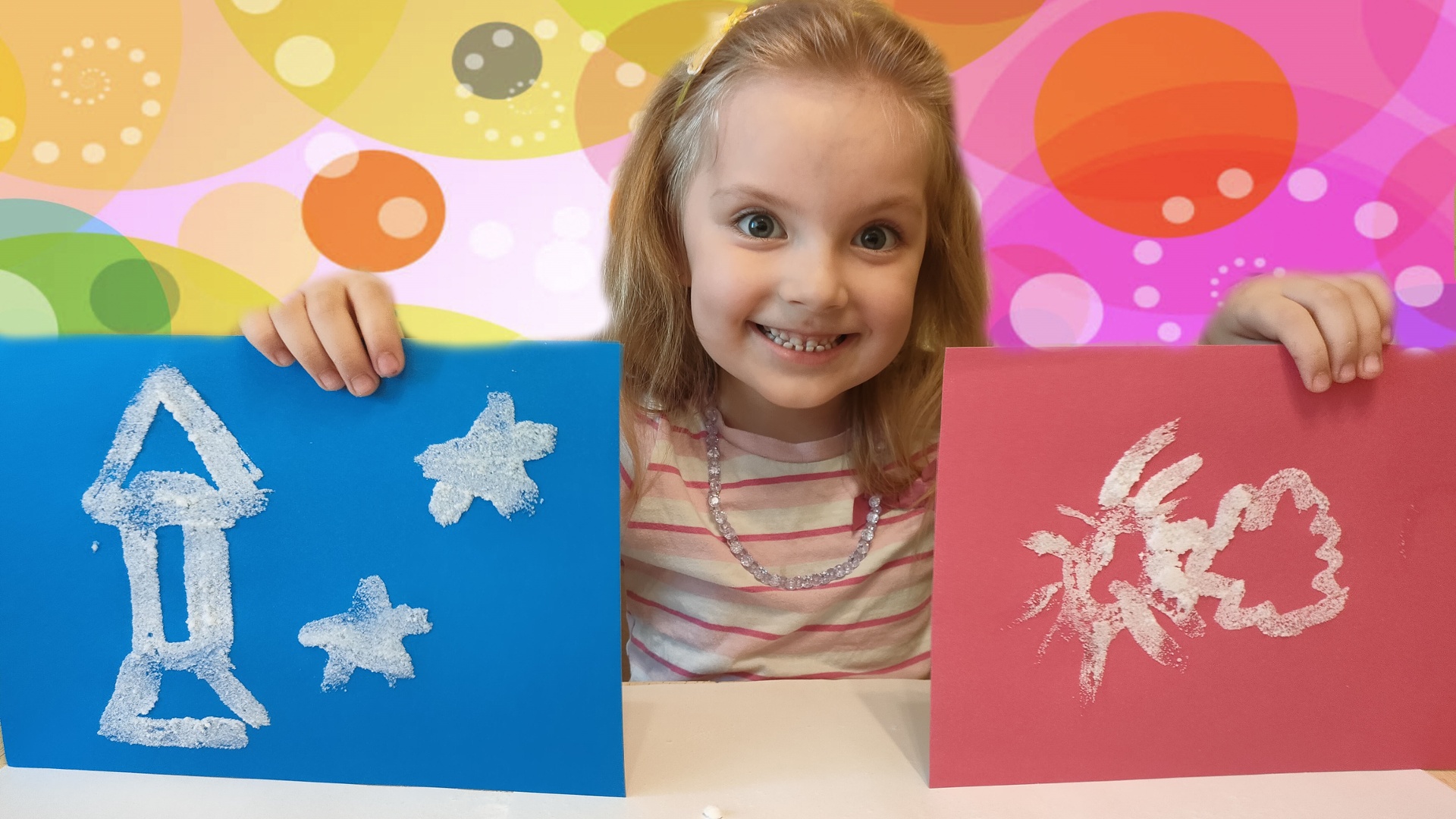 Два необычных опыта! СОФИЯ РИСУЕТ СОЛЬЮ и показывает эксперимент с салфетками и фломастерами!