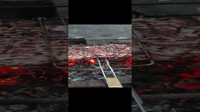 Жарю шашлыки из пятерочки