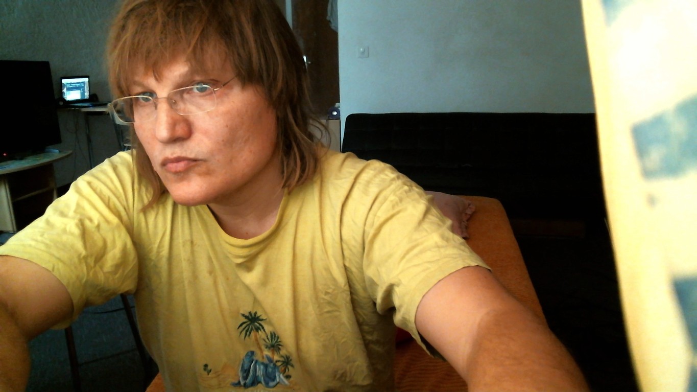 À New-York, chant du chauffeur de taxi / Willi Tokarev (traduction d'Al. Kiriyatskiy) - ÉG.