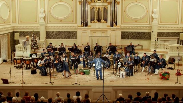 А. Зацепин, Л. Дербенев «Песенка о медведях», песня из к/ф «Кавказская пленница».