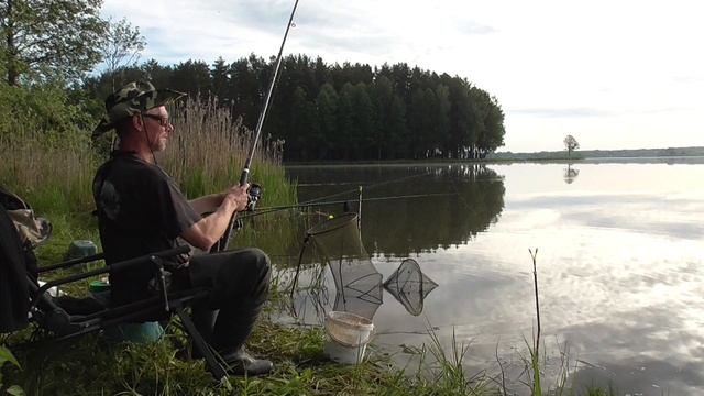 Открытие летнего сезона. Лещ, карась. Рыбалка на донки в Беларуси.