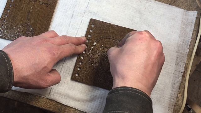 Дубовая обложка для блокнота