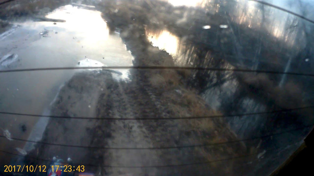 леший ломает лёд