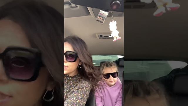 РЕЗКО ПОВЕРНУЛИ НАПРАВО?