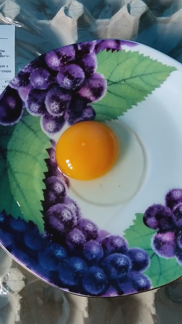 Нашла яйца 65 рублей за десяток в 2024 году. А какие цены у Вас? Сколько стоят яйца. Тутси влог.