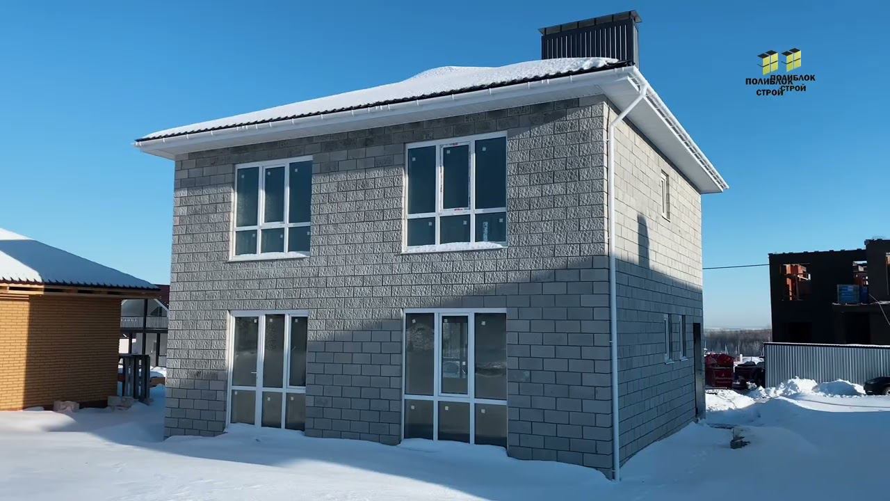 Дома из теплоблоков, прекрасны и зимой и летом!