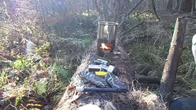 Парафиновая "окопная" свеча - горелка из помойки )))