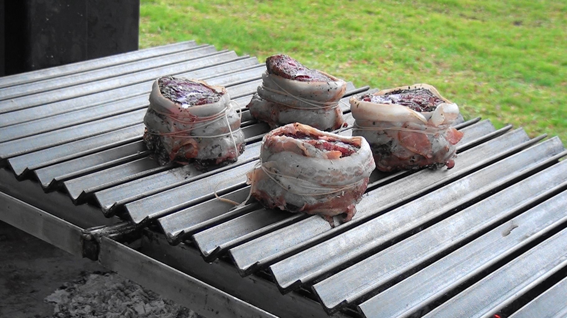 Говяжья вырезка по-аргентински. Часть 1: Медальонес де ломо.