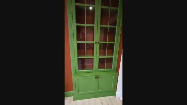 Изготовили встроенную мебель из МДФ Эмали