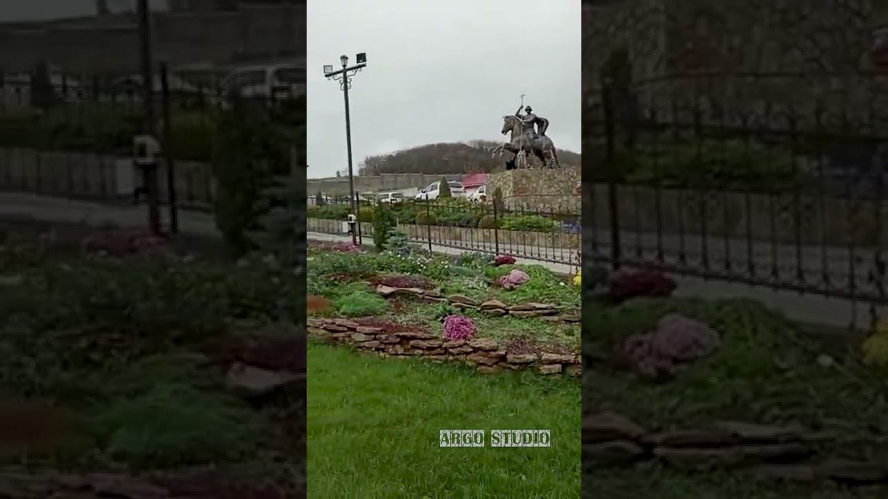 На территории Свято-Георгиевского женского монастыря. Ессентуки, ноябрь 2022