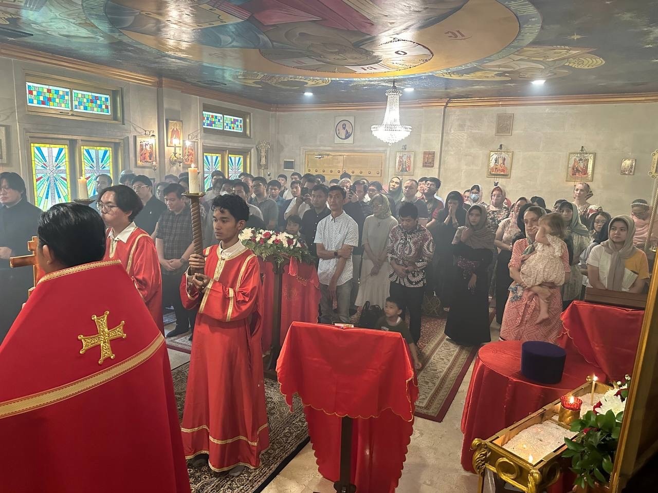 Отче наш. Молитва в индонезийском храме