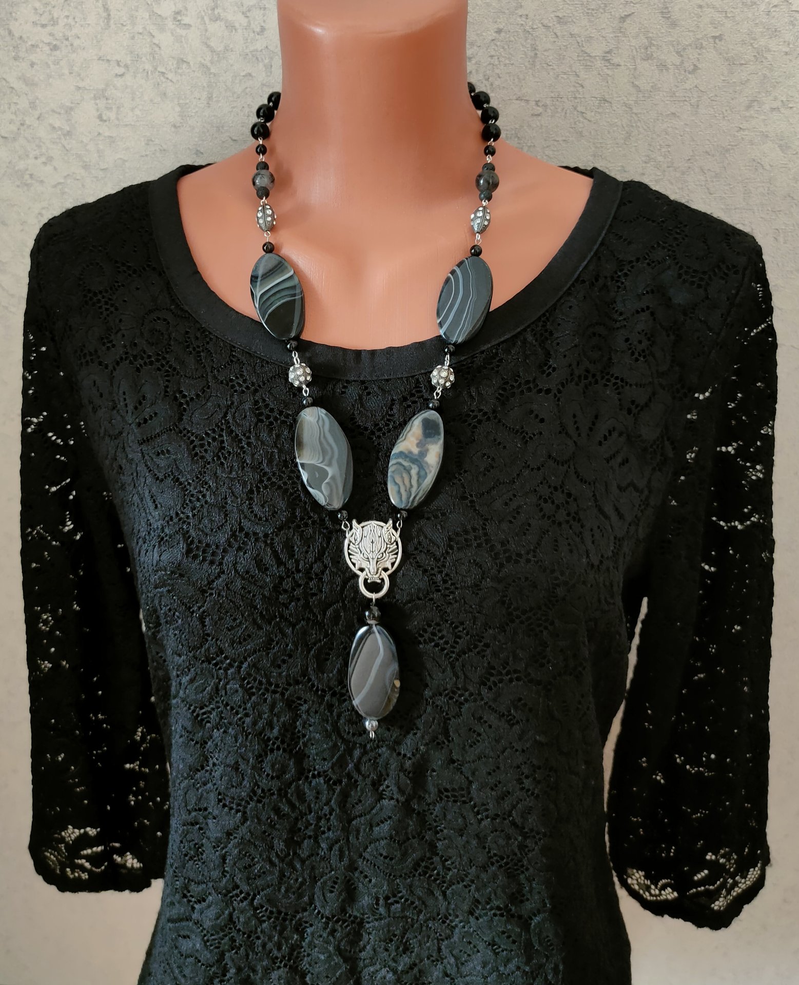 Сотуар "Волчица"