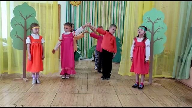 Некрасова Юлия, 6 лет, номинация "У наших ворот всегда хоровод"