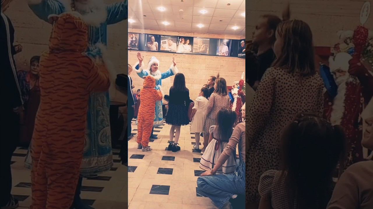 Новогодний праздник в театре "Сфера" #актриса #ведущая #театр #праздник #шоу