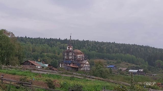 а на том берегу (высокогорский мост через р. Енисей)