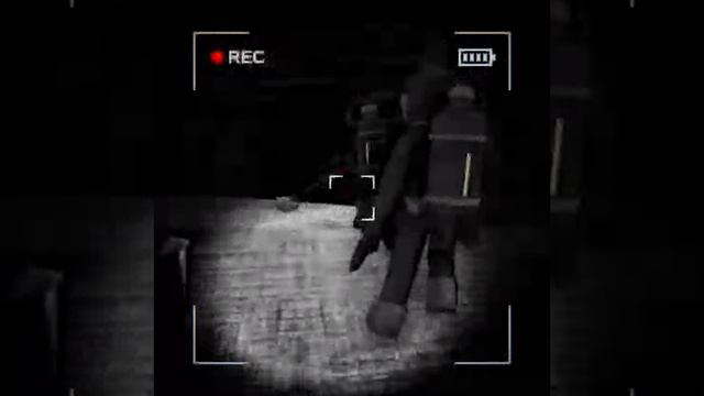 Реклама энергетика и семейная жизнь в Content Warning.