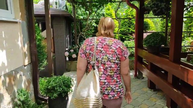 13.06.2023. Продолжение экскурсии. Приехали в Грузинское подворье. Цены. Дегустация. Часть 8.