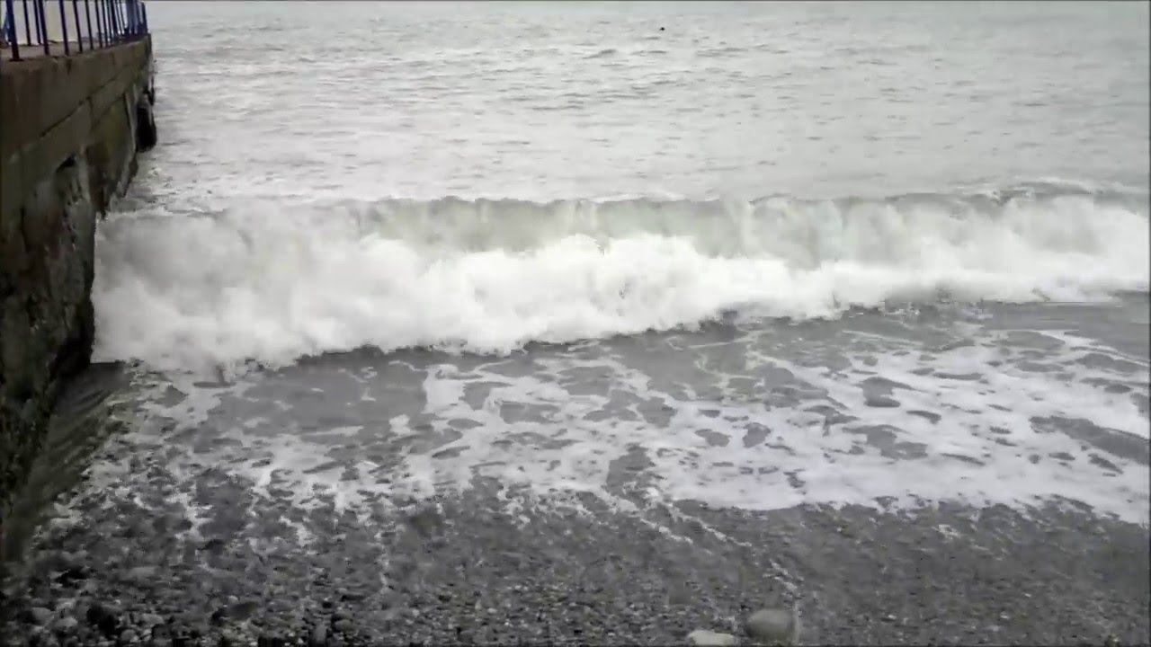 Черное море, Сочи, пляж в Сочи.