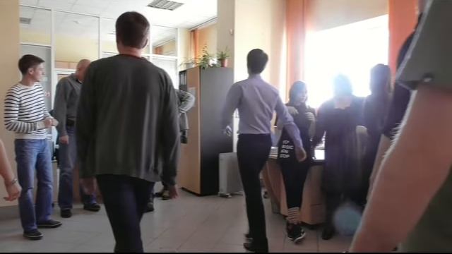 Выбери радио отмечают 23 февраля