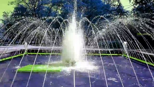 Фонтан. Шум вода. Релакс. Отдых.  Fountain. Noise of water. Relax. Recreation..mp4