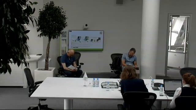 Трансляция аукциона по продаже участка в Санкт-Петербурге.