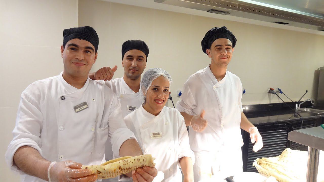 Concorde Green Park Palace 5* -  обед в главном ресторане