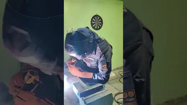 Сварочный аппарат с голосовым управлением