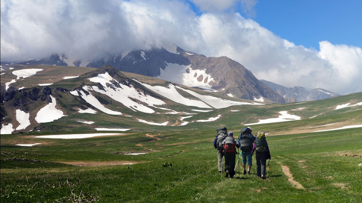 ПЛАТО ЛАГО-НАКИ