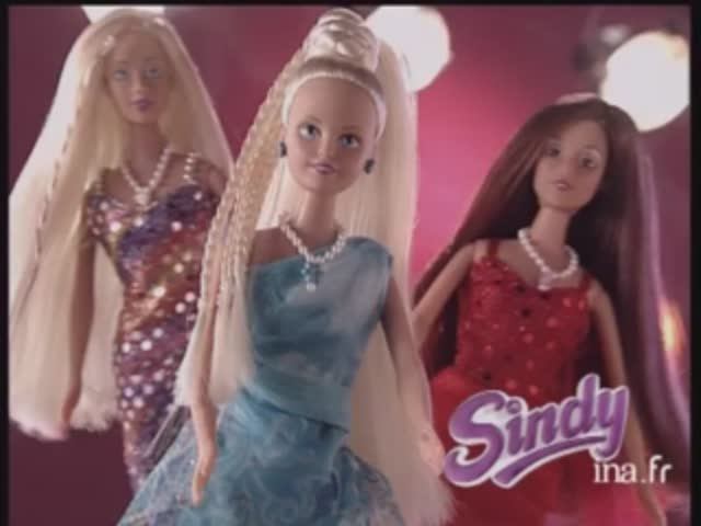 2003 Sindy Robe Interactive