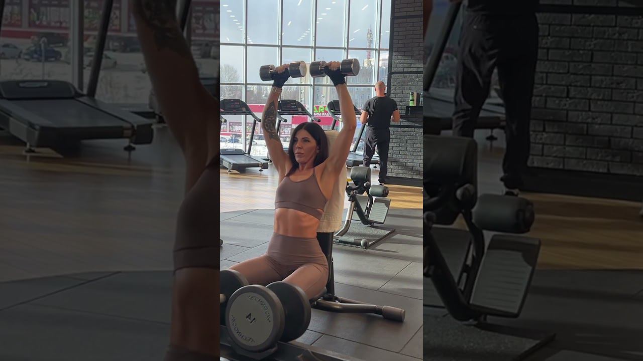 Тренируемся в X-FIT  #video #live #sport #сила