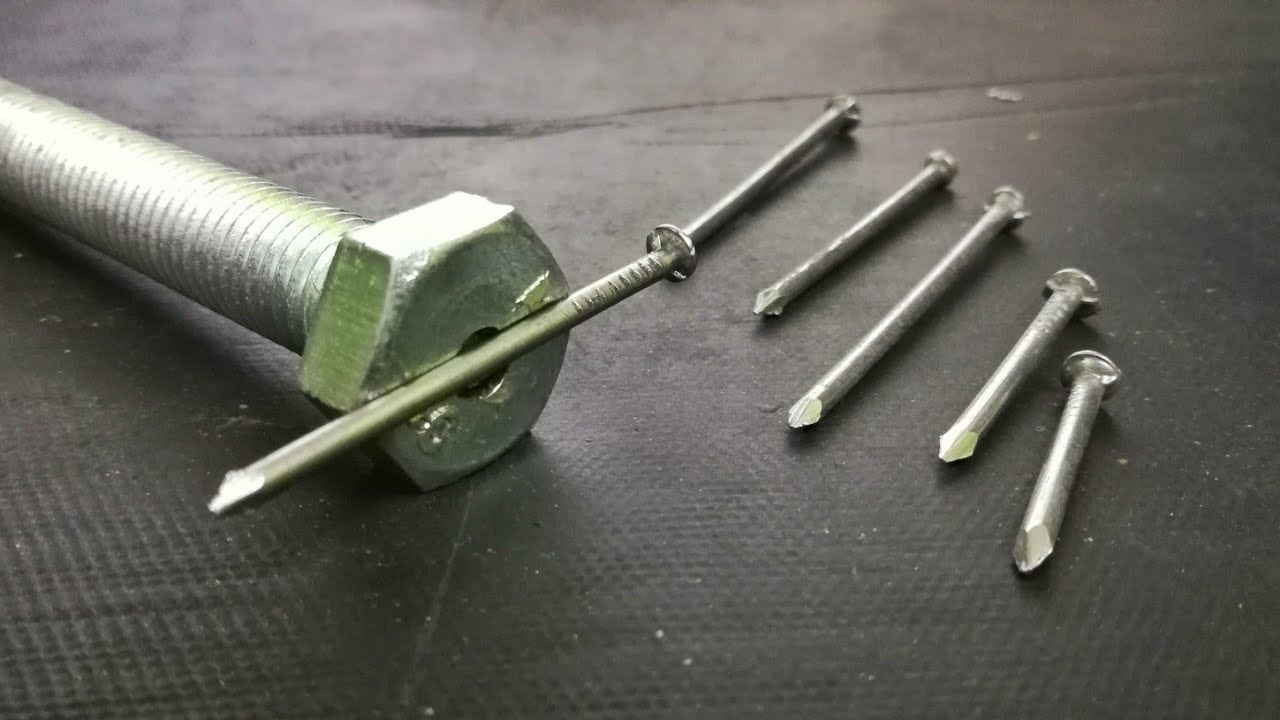 Это приспособление спасет Ваши пальцы от молотка