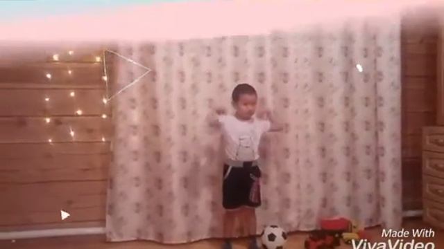 ВеДеДо. "Зарядка" (Коренблит - Грозовский) на якутском языке, Якутия