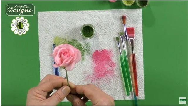 Как сделать Раскрашивание сахарных роз l Сахарные цветы